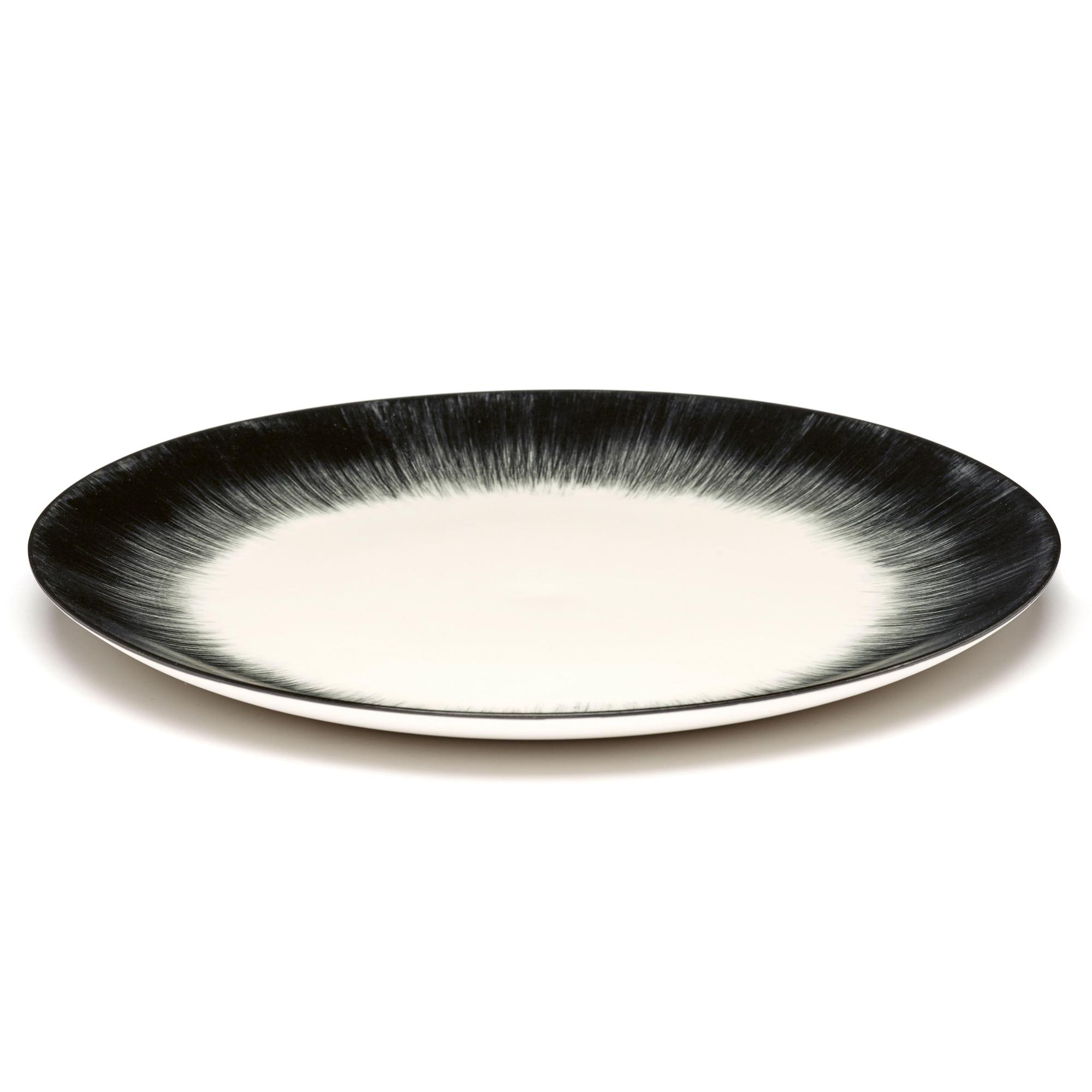 SERAX - SERAX x Ann Demeulemeester｜Dé 系列 黑羽毛 no.5 盤 (28cm ...